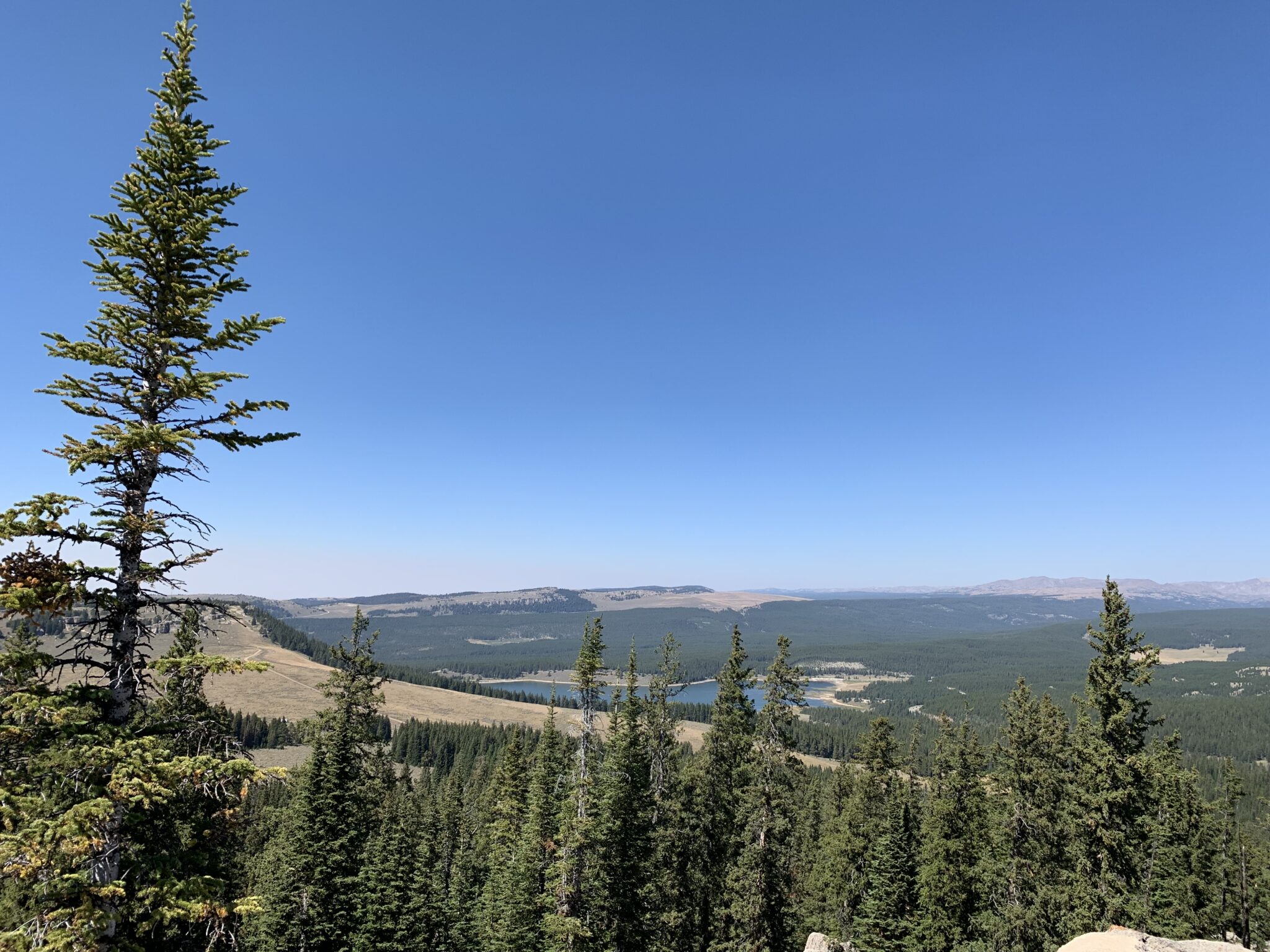 Lake Helen, Bighorn Mountains, Wyoming : Tranquil Trekker